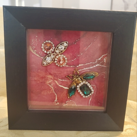 Hand Crafted | Accents | Emerald Green Lightning Bug In A Shadow Box ...